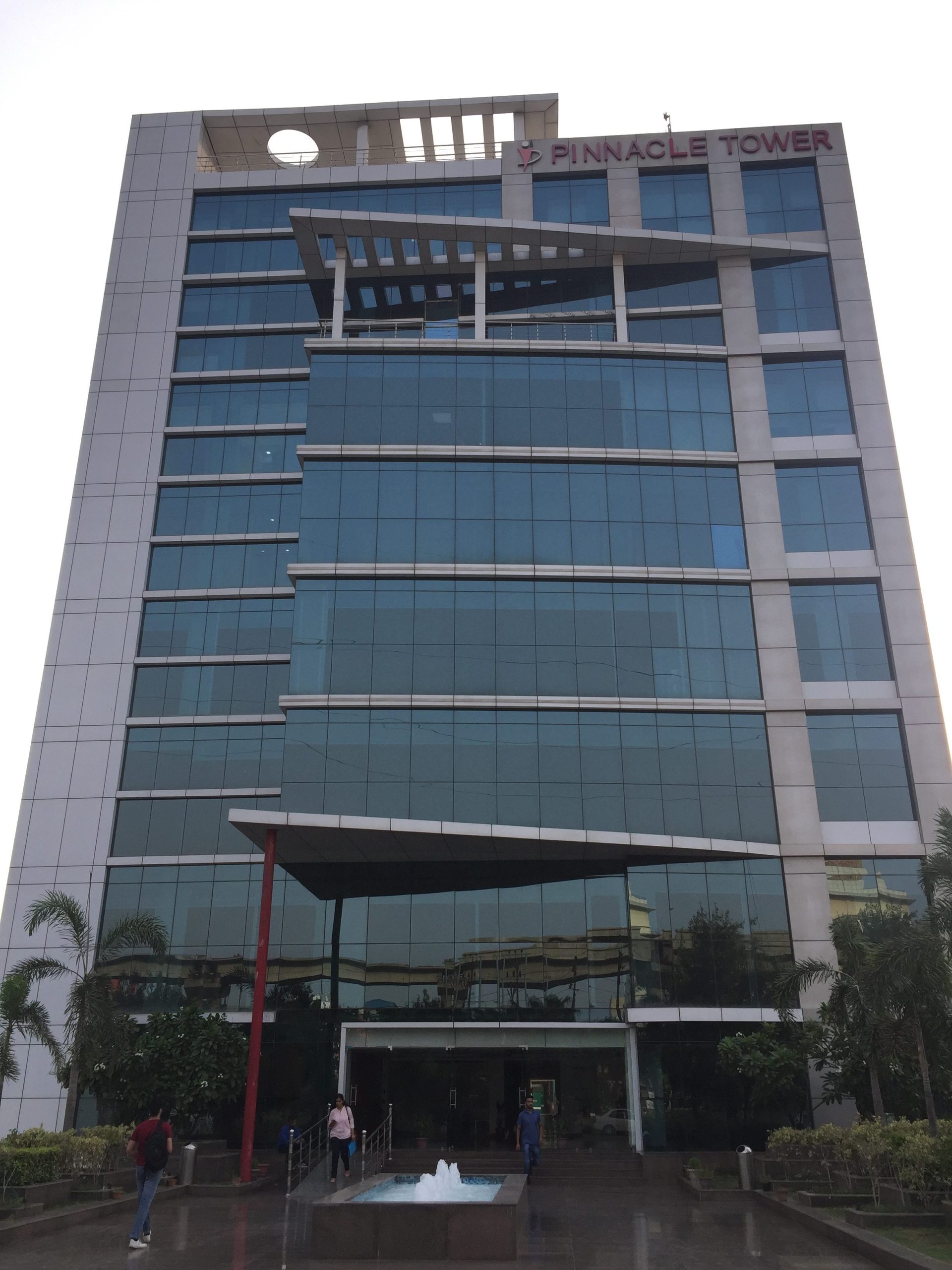 Pinnacle Tower Noida Sector-62 | Office Space | 9810000375